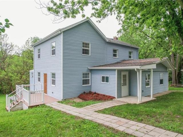 845 Wall St, McDonald, PA 15057
