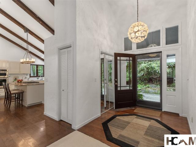 845 Whiteside Mountain Road