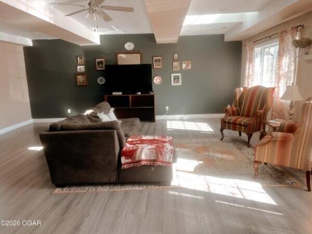 8464 Carver Road