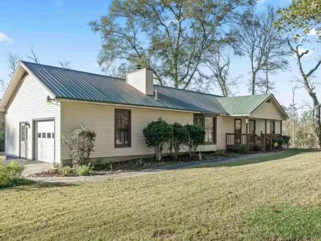 8464 HIGHWAY 17, MAYLENE, AL 35114 Single Family Residence For.