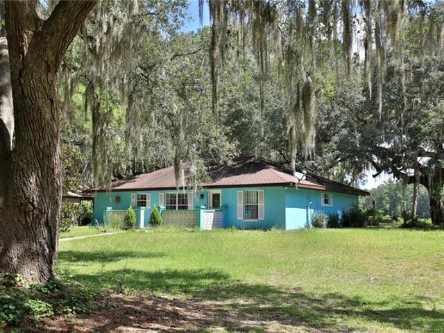 8465 NW 186th St, Reddick, FL 32686