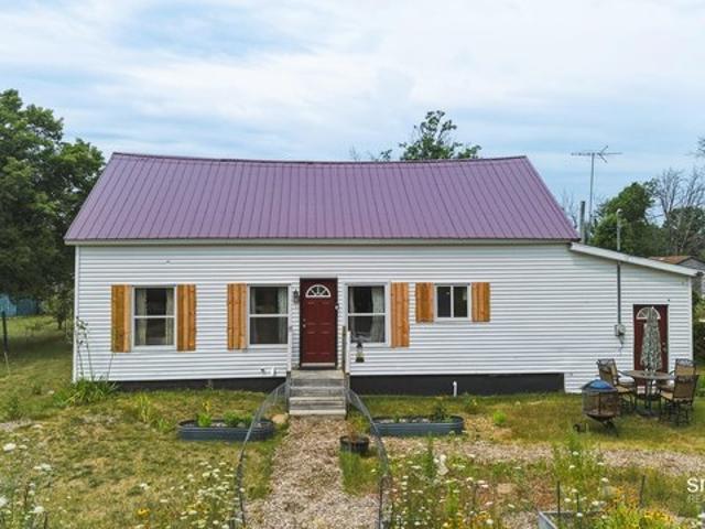 8465 S Michcon Ave, Baldwin, MI 49304