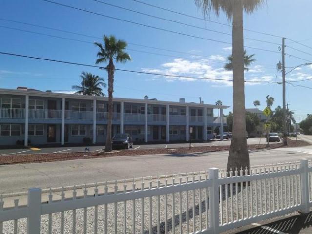 8465 W Gulf Blvd #58, Treasure Island, FL 33706