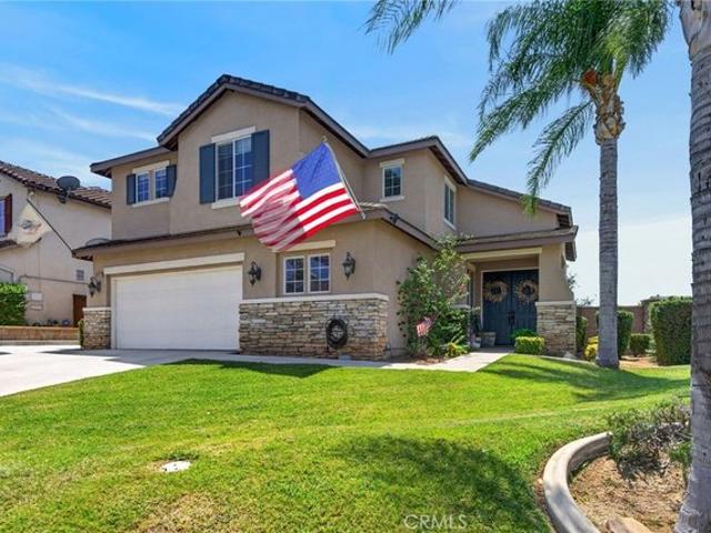 8467 Farmhouse Ln, Riverside, CA 92508