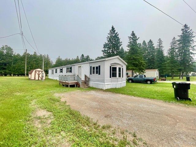 8467 P 5 Rd Lot 4, Gladstone, MI 49837
