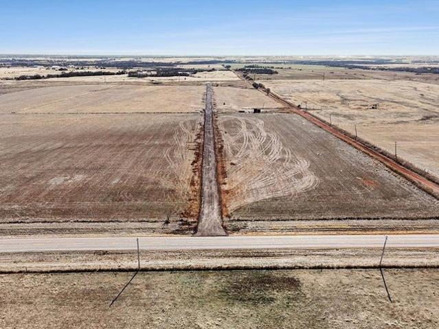 8469 Orchid Way, Cashion, OK 73016