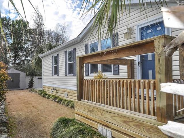 8469 Knollwood Dr, Myrtle Beach, SC 29588