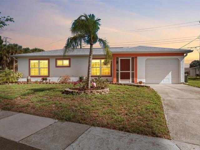 8460 Pickwick Rd, North Port, FL 34287