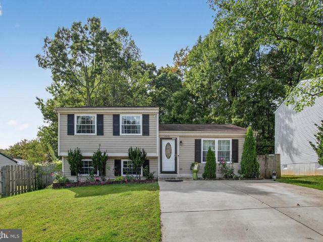 8460 Rippled Creek Court