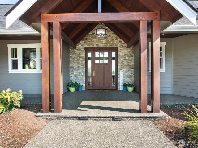 8460 Vahl Drive