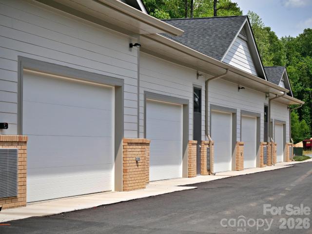 8461 Possum Hollow Road # M100