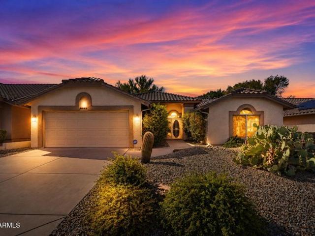 8461 W Rosemonte Dr, Peoria, AZ 85382
