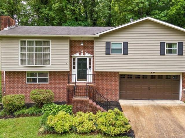 8462 Cross Timbers Cir, Hixson, TN 37343
