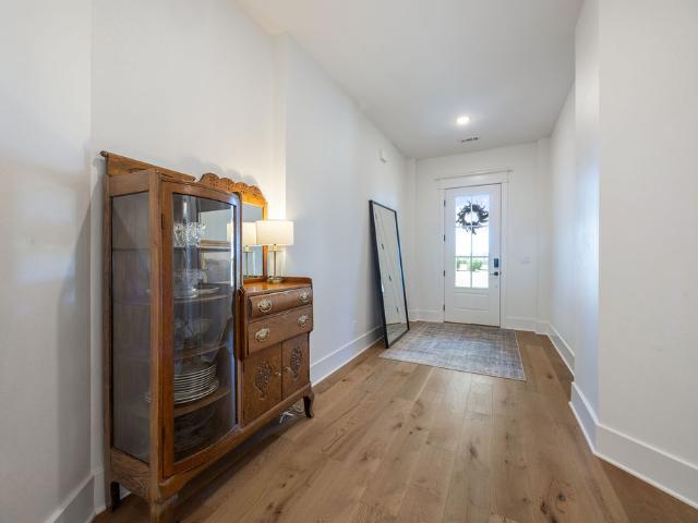 846 Asher Street