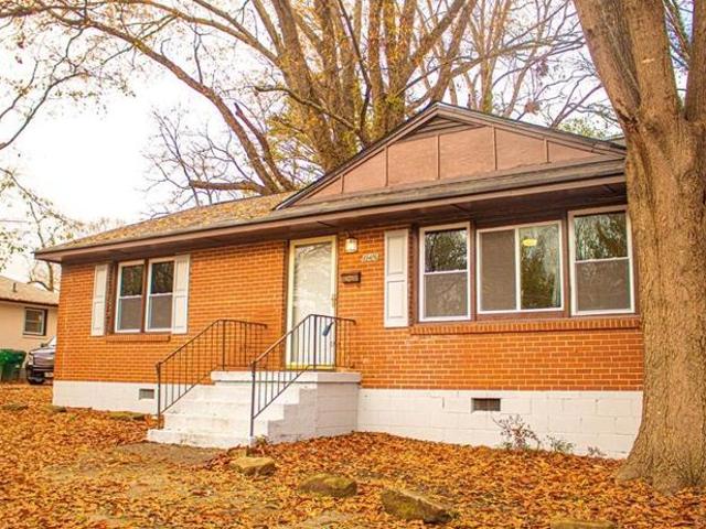 846 Birch St, Forest Park, GA 30297