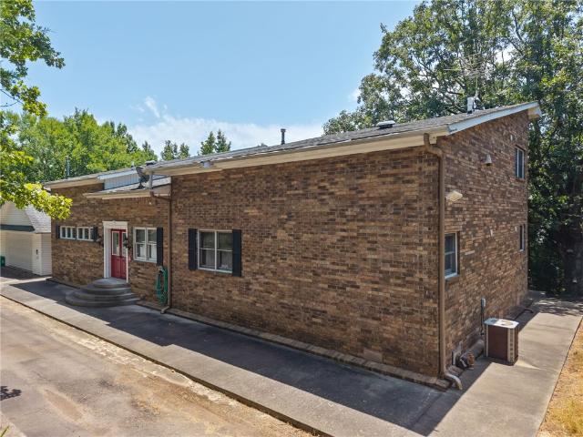 846 E Rumpus Ridge