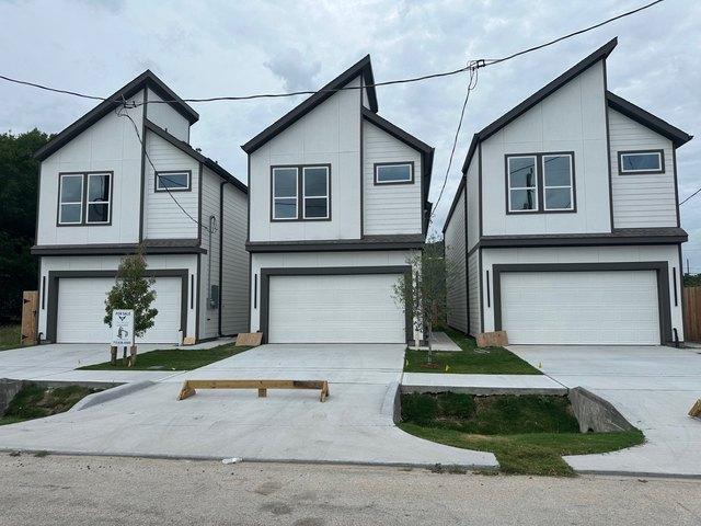 846 Lucky St, Houston, TX 77088