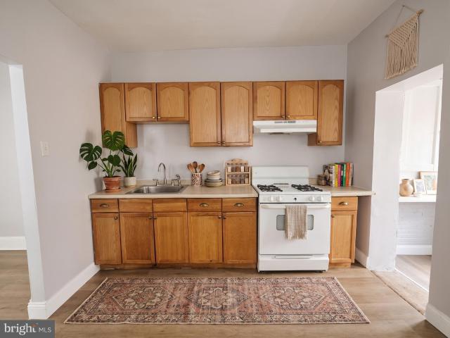 846 S Alden St, Philadelphia, PA 19143 | MLS #PAPH2614 | Compass