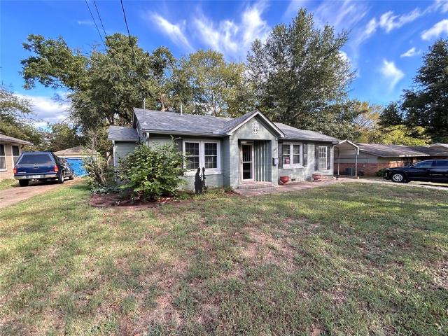 846 S Davis St, Sulphur Springs, TX 75482 | MLS #21224 | Compass
