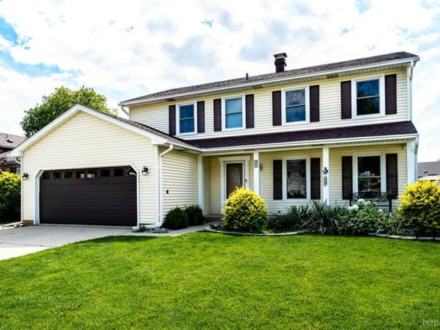 846 Pheasant Walk Dr, Schaumburg, IL 60193