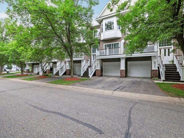 846 Trenton Ln N, Plymouth, MN 55441