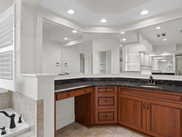 8476 Compass Pointe East Wynd NE, Leland, NC 28451 | MLS #100579