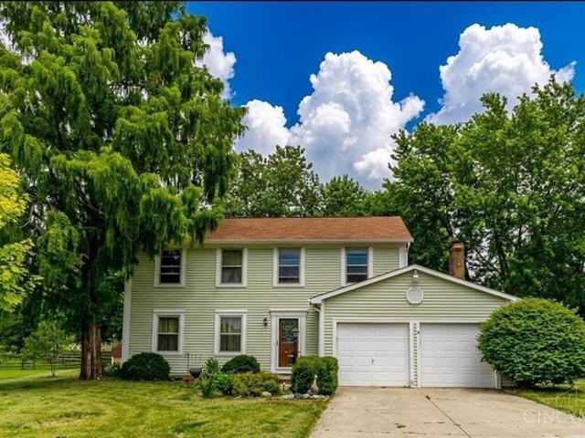 8476 Windcrest Dr, West Chester, OH 45069