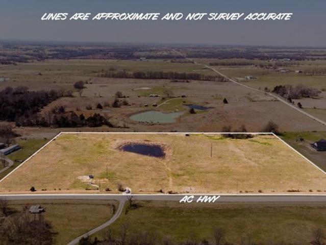 8479 NE Highway AC, Clinton, MO 64735
