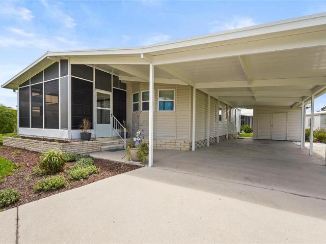 8470 Imperial Cir, Palmetto, FL 34221 | MLS #A4679
