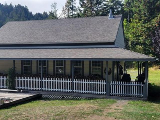 8472 Elk River Rd, Eureka, CA 95503