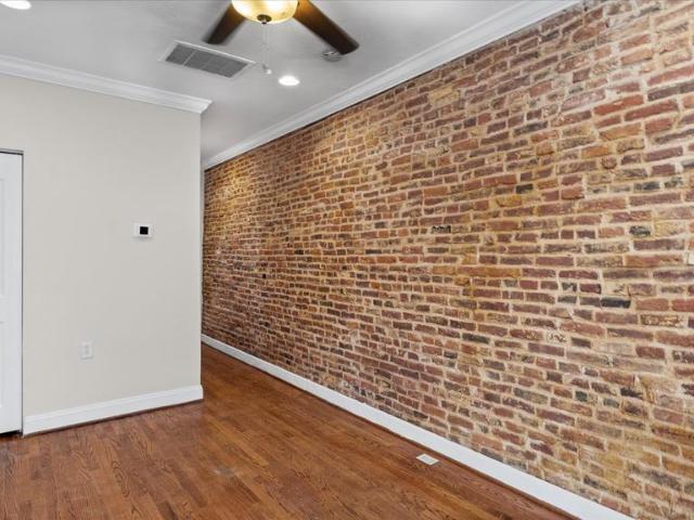 847 Carroll Street