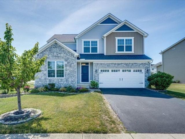 847 Admiral Dr, Sunbury, OH 43074