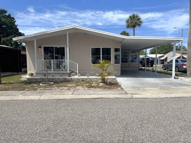 847 Egret Ln, Tarpon Springs, FL 34689