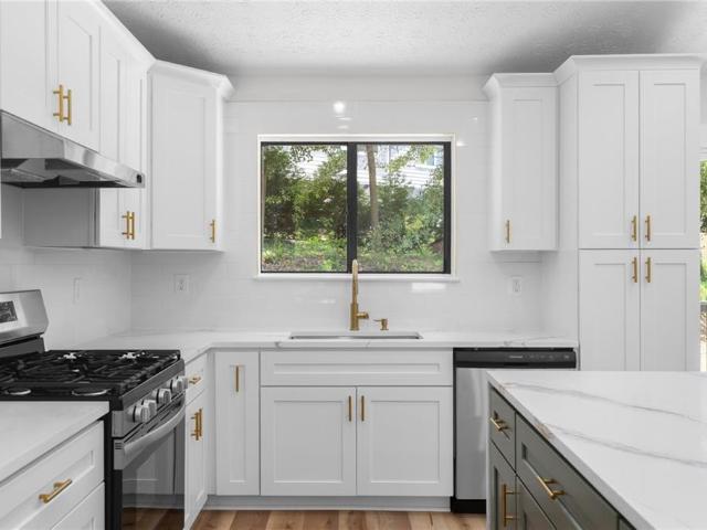 847 Half Moon Hollow