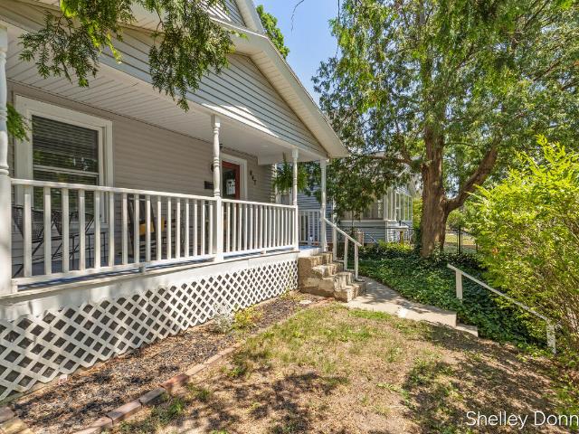 847 Innes Street