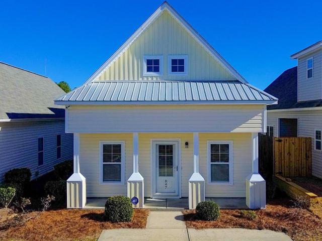 847 Isle Of Palms Way
