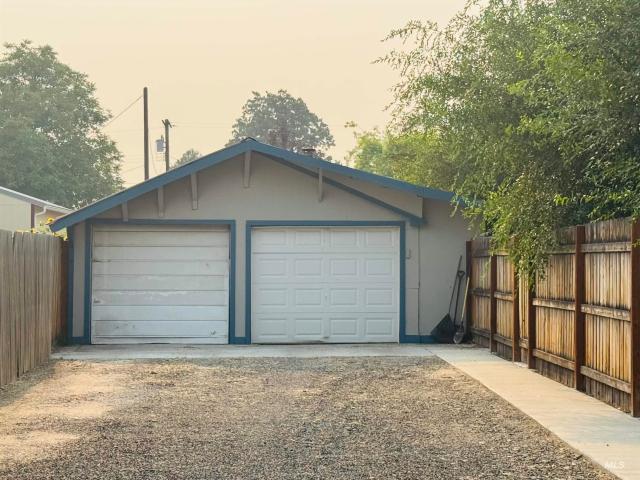 847 N. 6th Street
