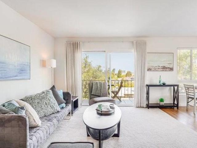 847 N Humboldt St 403, San Mateo, CA
