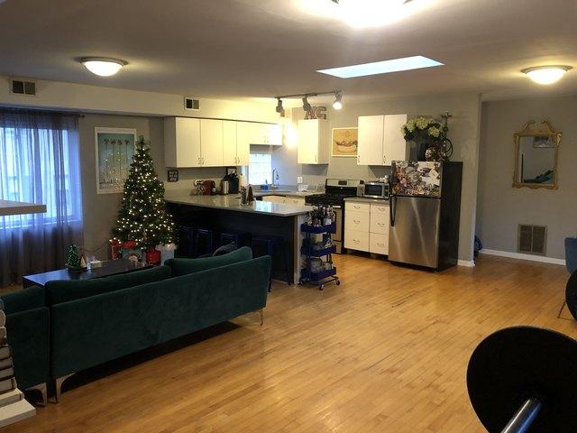 847 N Marshfield Ave Apt 2R, Chicago, IL 60622