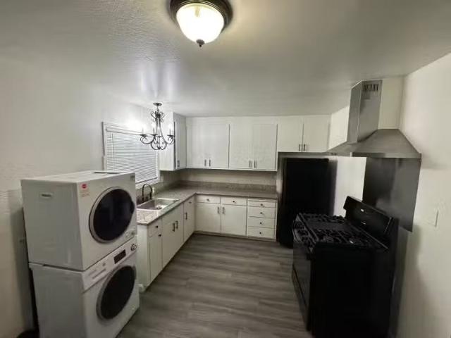 847 S 47th St #A, Richmond, CA 94804