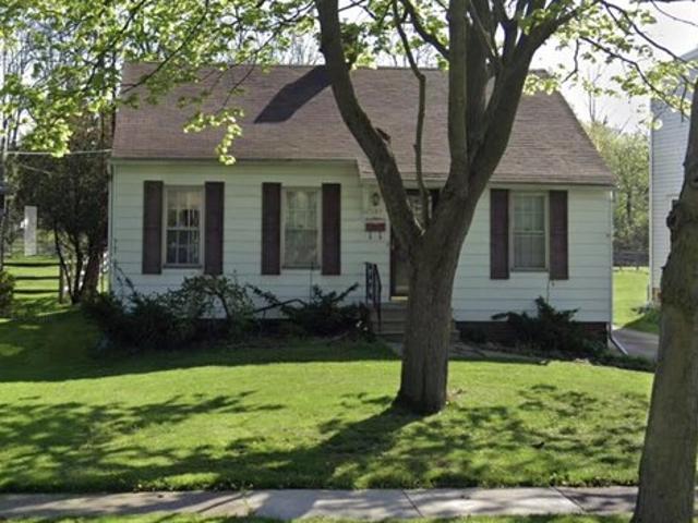 847 Walnut St, Perrysburg, OH 43551