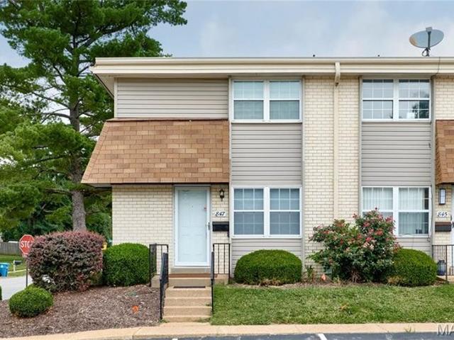847 Wendevy Ct, Ballwin, MO 63011