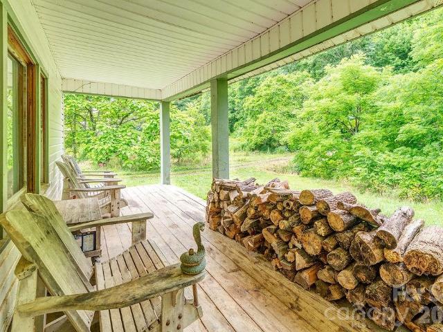 8485 Meadow Fork Road