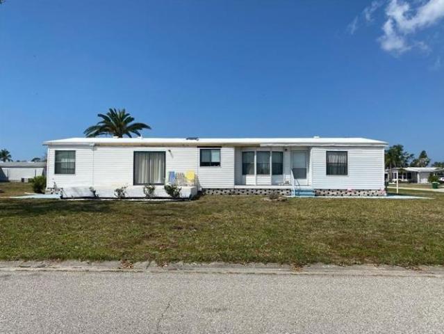 8485 Nighthawk Dr, Englewood, FL 34224