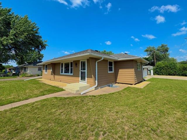 8485 Granada Ave S, Cottage Grove, MN 55016