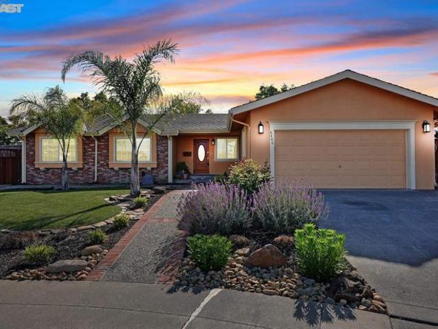 8486 Wicklow Ln Dublin, CA 94568 in Pleasanton, California