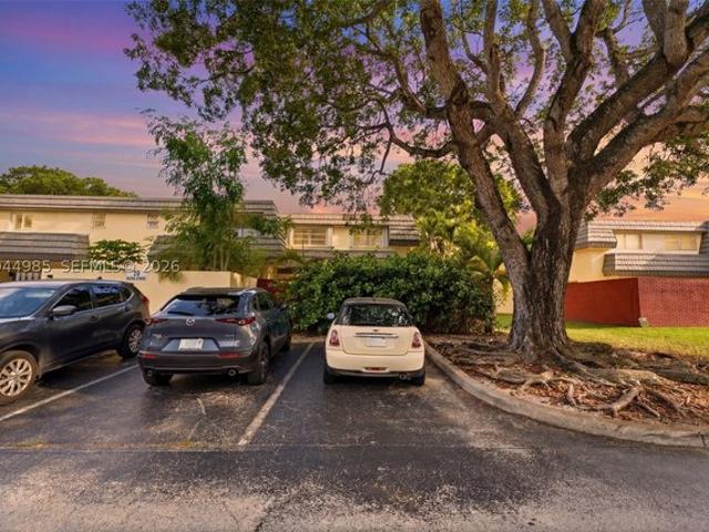 8489 SW 137th Ave Unit 8489, Miami, FL 33183