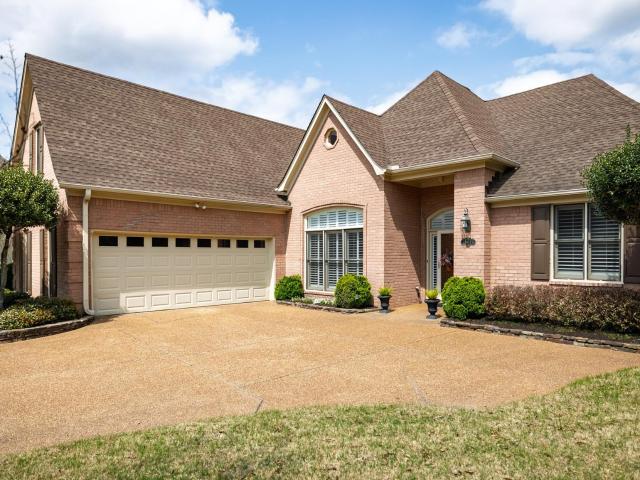8482 steinerbridge ln