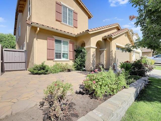 848 Calico Dr, Rocklin, CA 95765