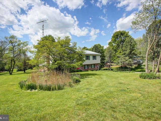 848 Carey Drive